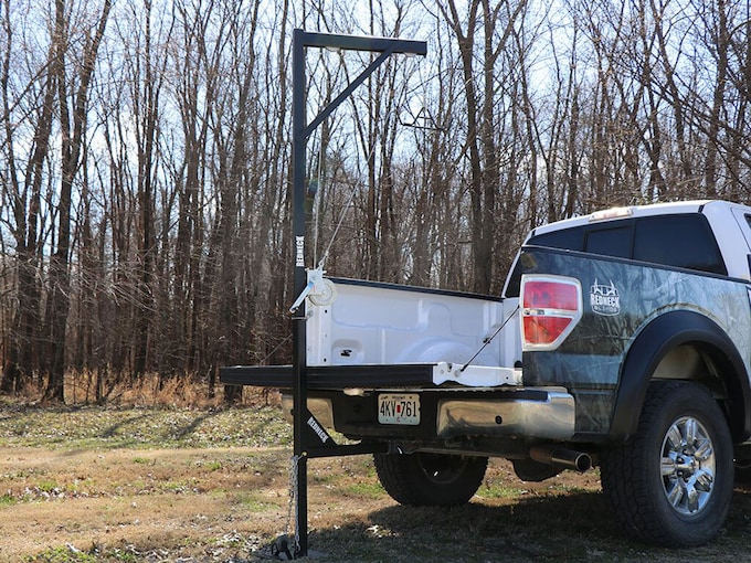 Redneck Blinds Bumper Hitch Deer Hoist