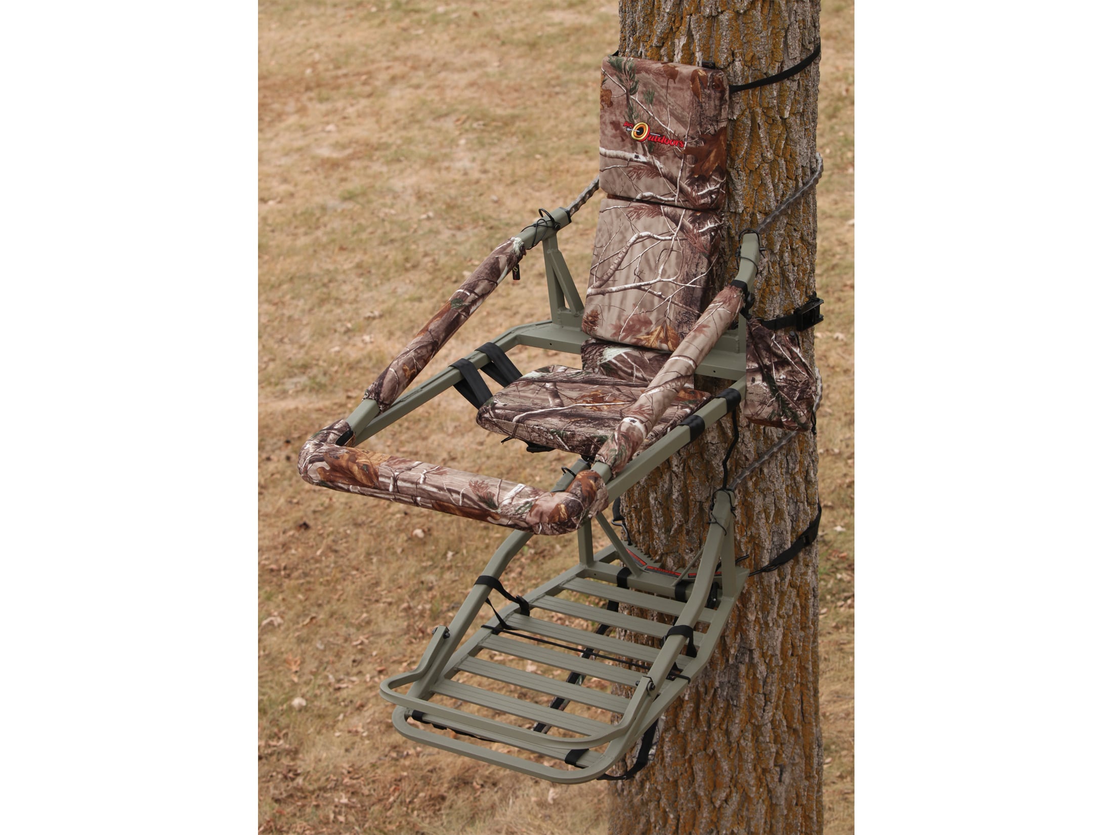 API Outdoors Mag Climbing Treestand Aluminum Realtree AP Camo