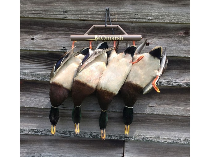 MOmarsh Duck Dangler Game Carrier Brown